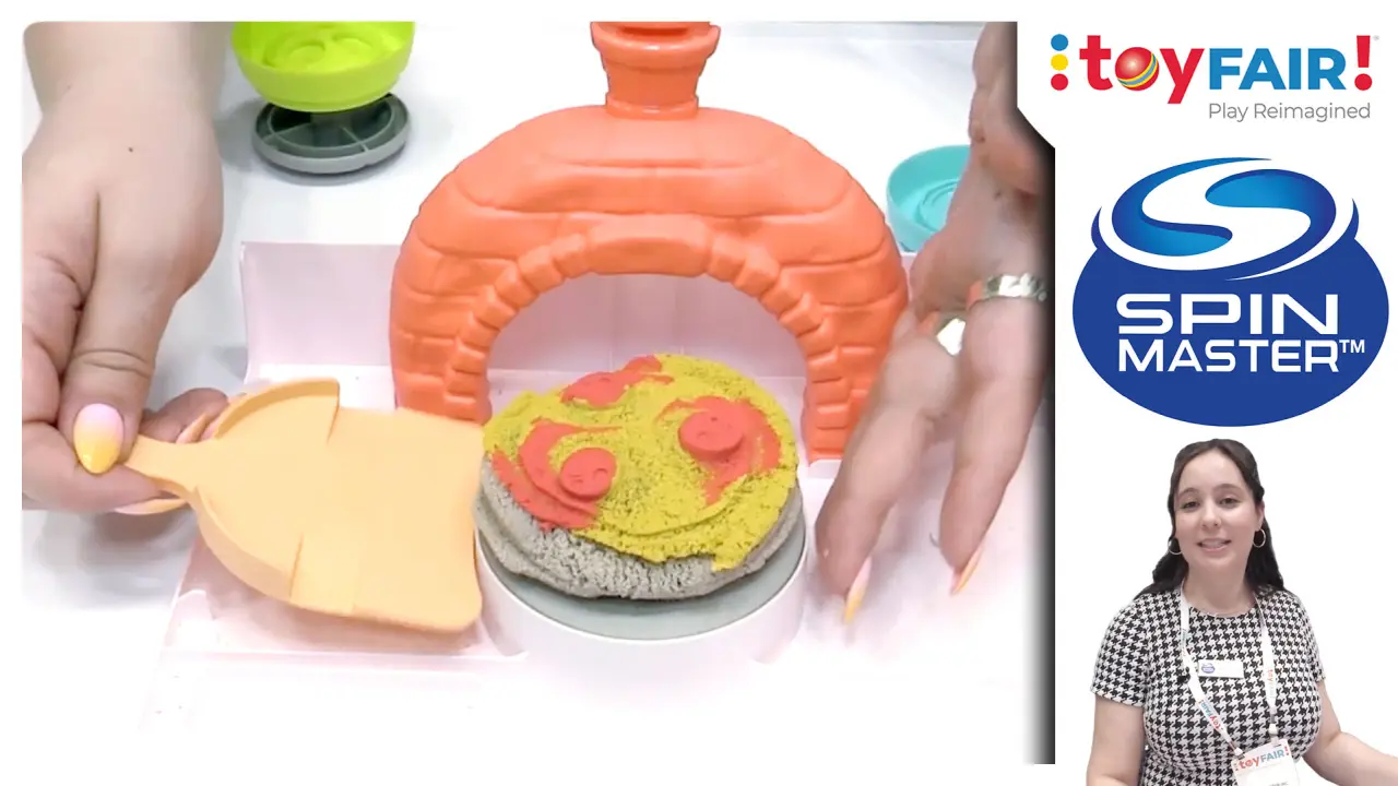 Kinetic Sand Squish Pizza & Color Changing Splash - First L00k